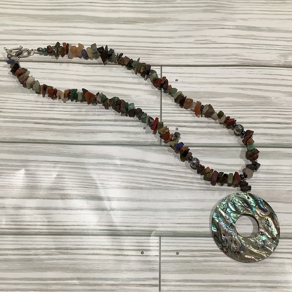 chic jem | Jewelry | Handmade Multicolored Gemstone Chip Necklace ...
